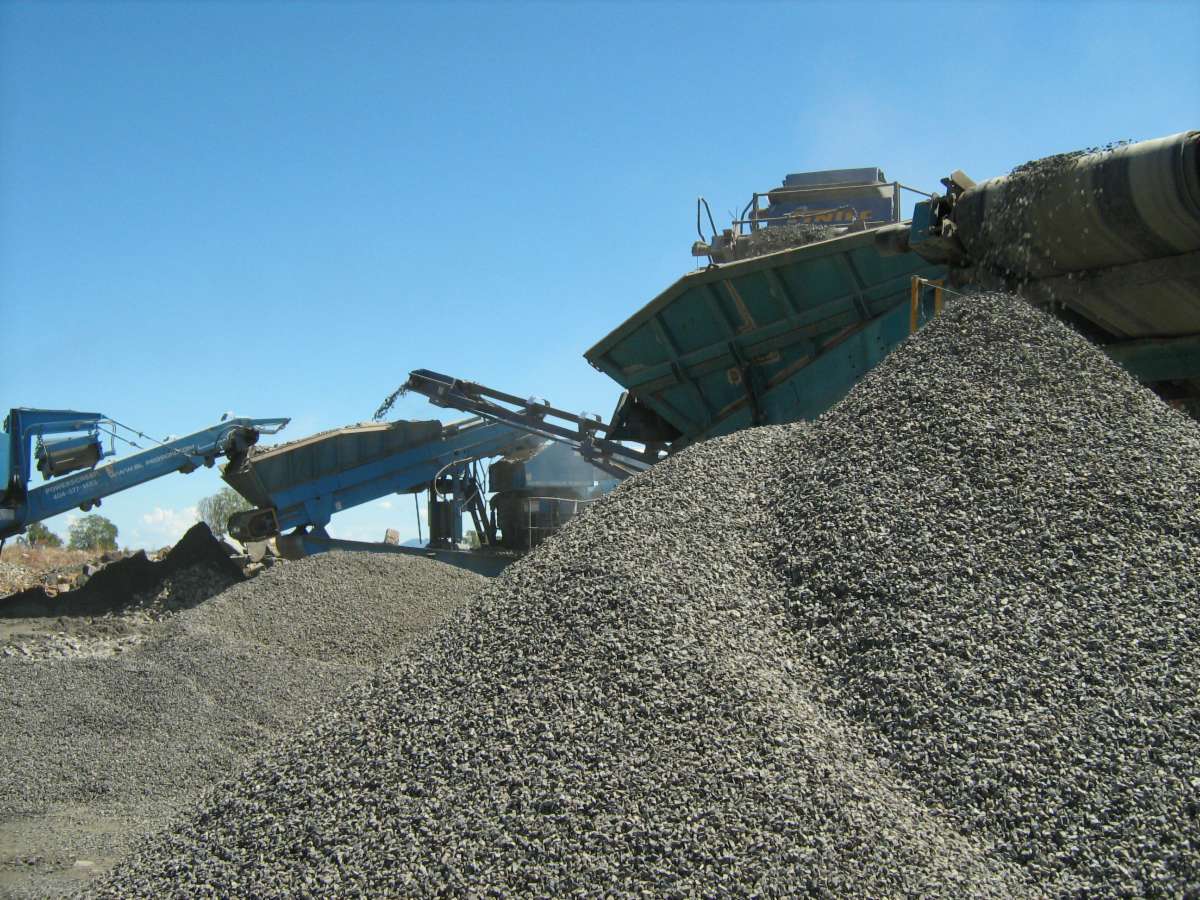Summit Construction Materials Pty Ltd Quarries 79 Phillip St Mt summit-construction-materials-pty-ltd-quarries-79-phillip-st-mt