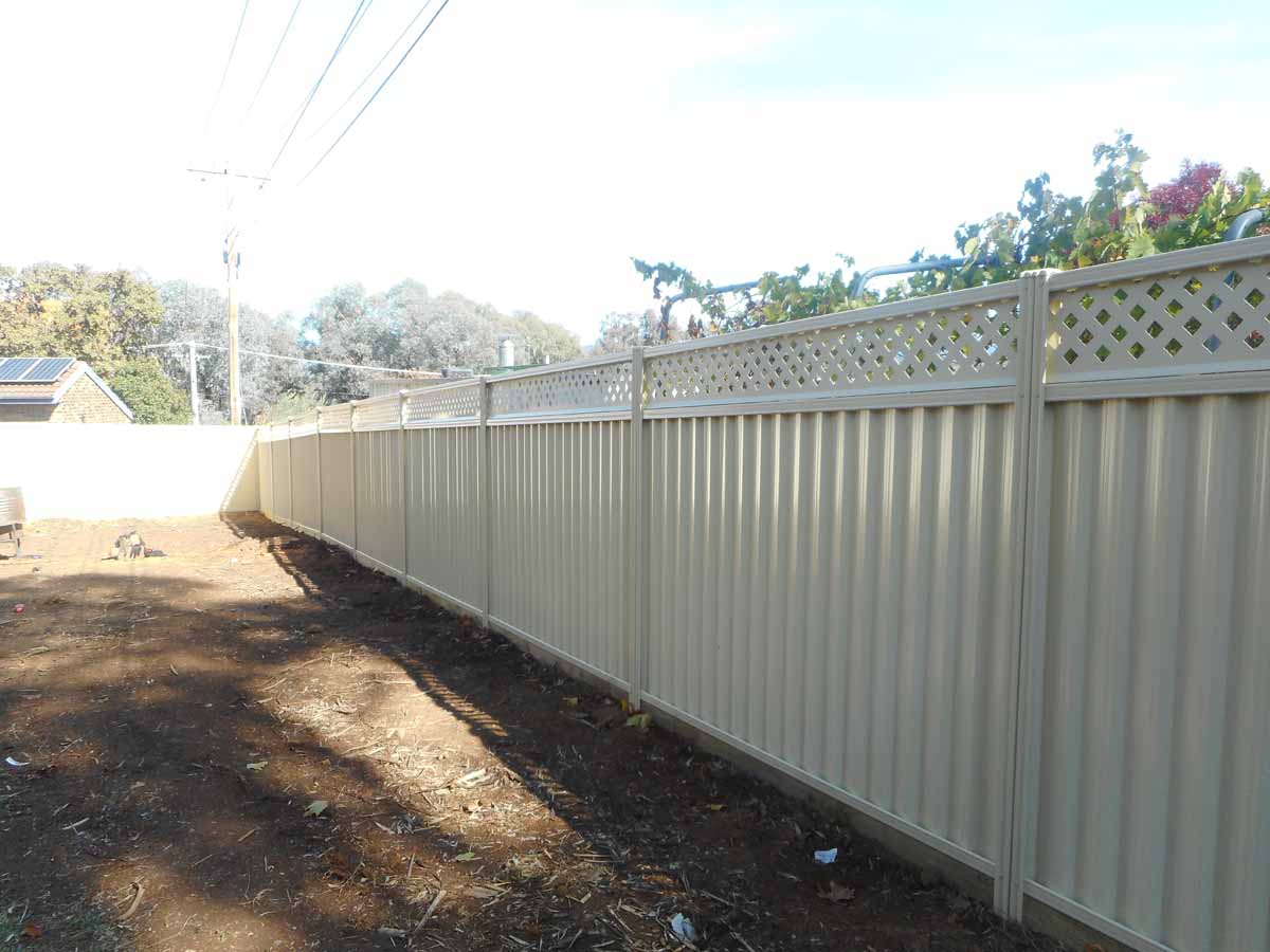 Clint Hall Fencing - Fencing Contractor - Batemans Bay
