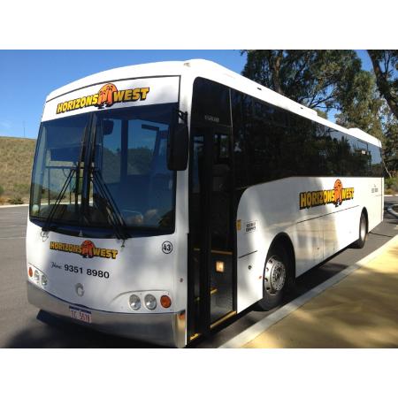 Horizons West Bus & Coach Lines - Bus & Coach Charter & Tours Welshpool ...