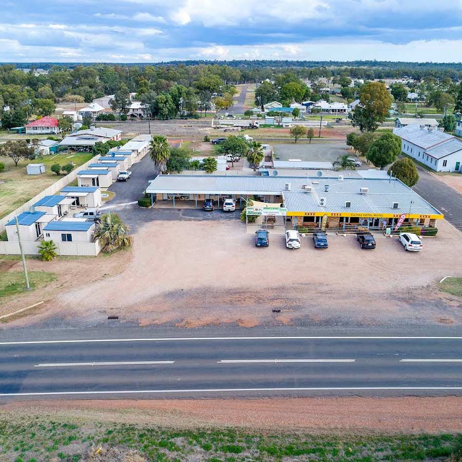 Yuleba Hotel Motel - Hotels & Accommodation Warrego Hwy, Yuleba QLD ...