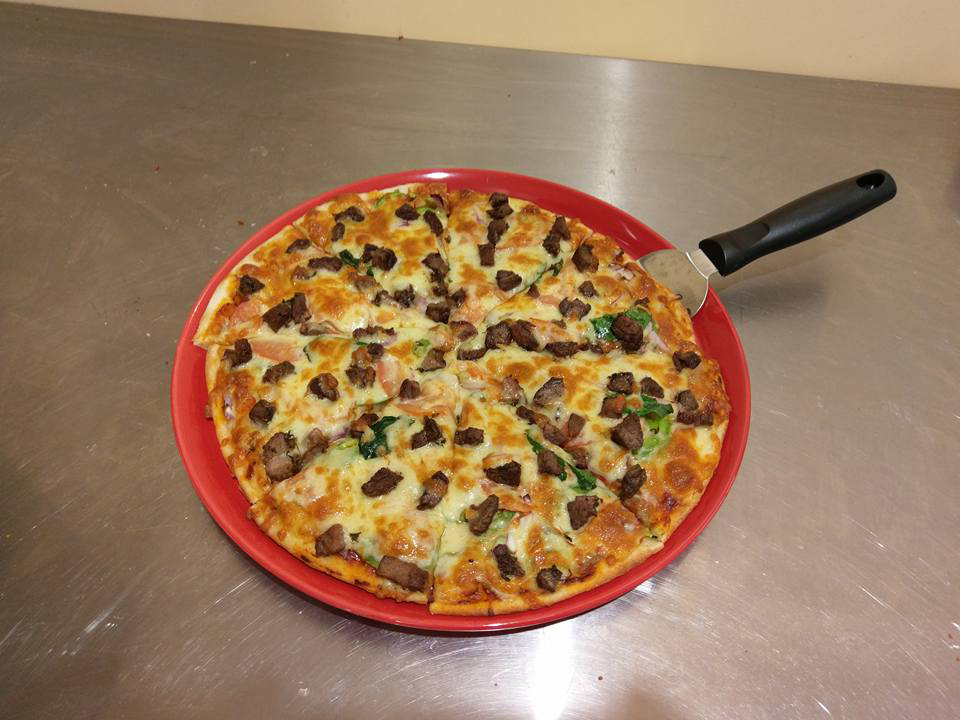 Diamond Pizza - Pizza Restaurants - Shop 4 133 Lennox St - Maryborough
