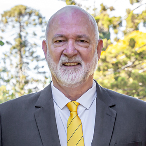 Ray White Toowoomba Range - Real Estate Agents 4 Tourist Rd, Toowoomba ...