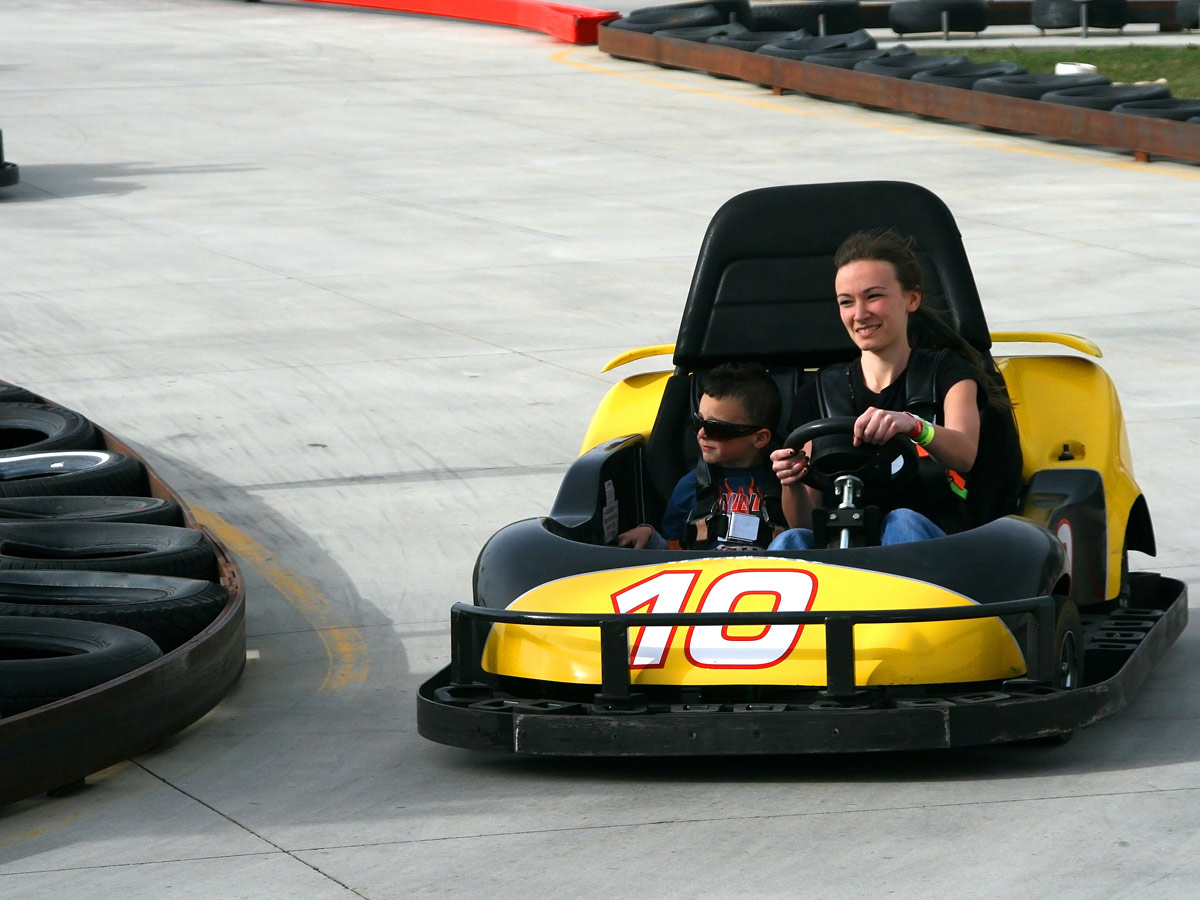 Go Karts Go Australia on 5. Cameron Park Dr, Cameron Park, NSW 2285 ...