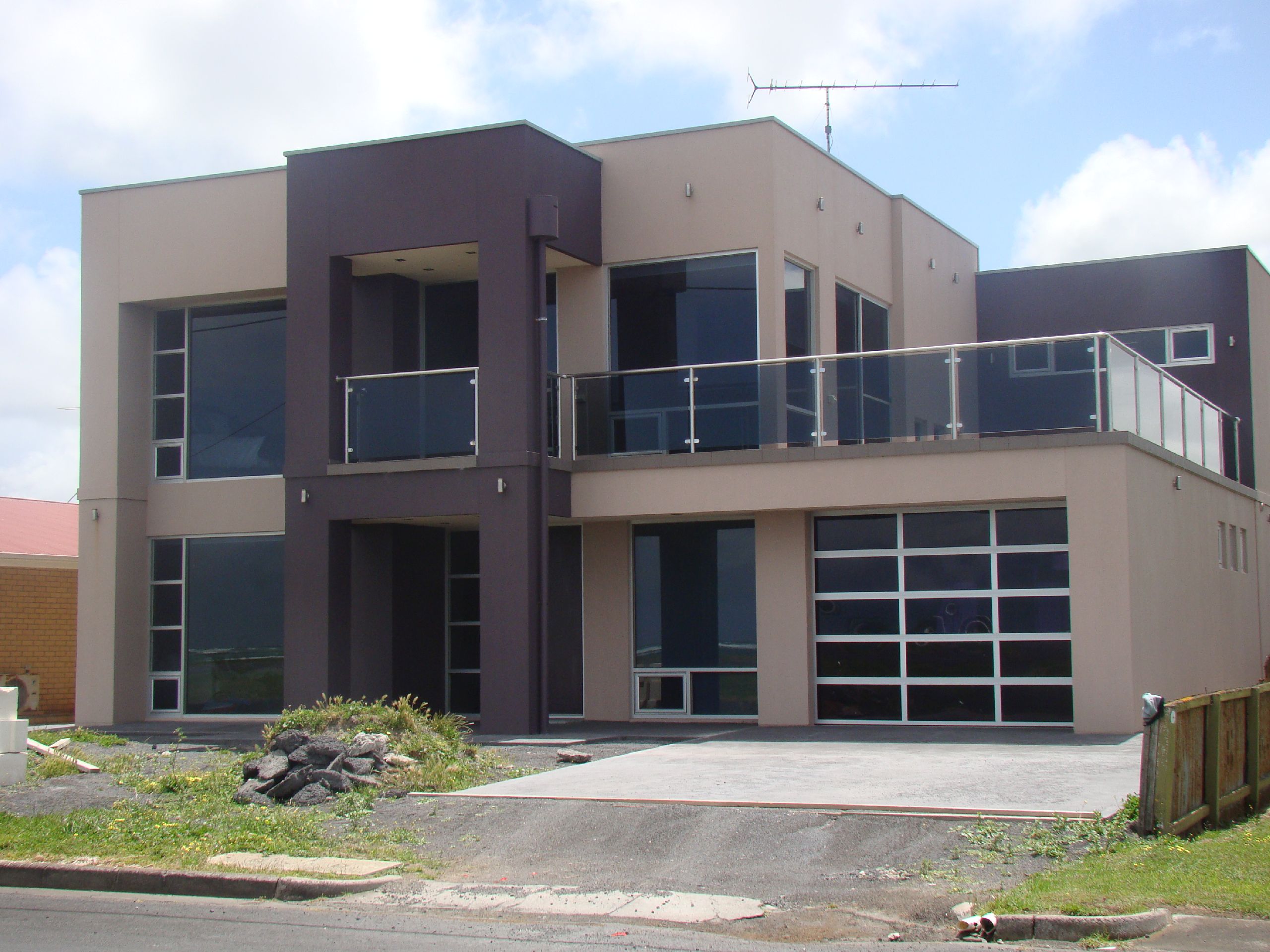 VIVID Glass Windows And Doors - Aluminium Windows Hamilton | Yellow Pages®