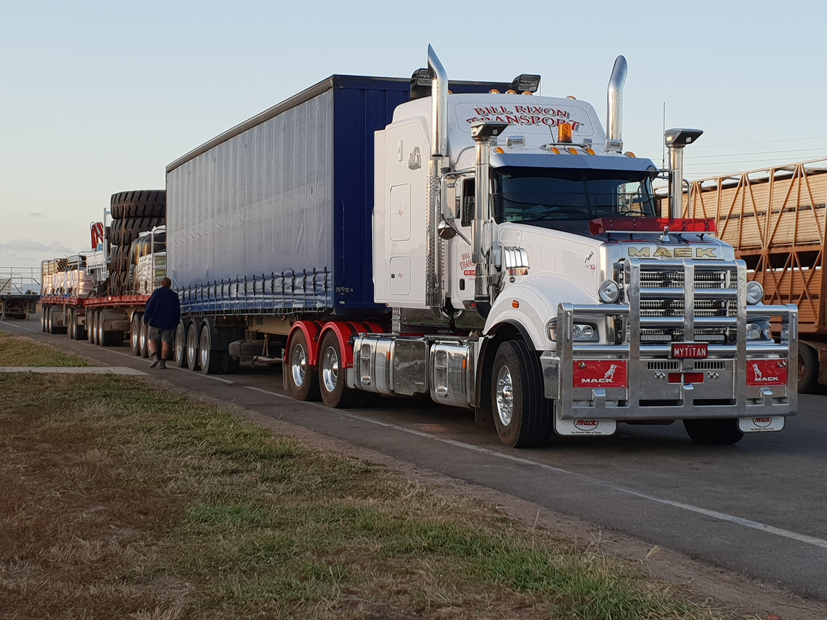 Bill Rixon Transport - Heavy Haulage 144-146 Southwood Rd, Stuart QLD ...